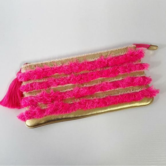 Lilly Pulitzer | Bags | Lilly Pulitzer Fiji Fringe Beach Clutch Purse ...